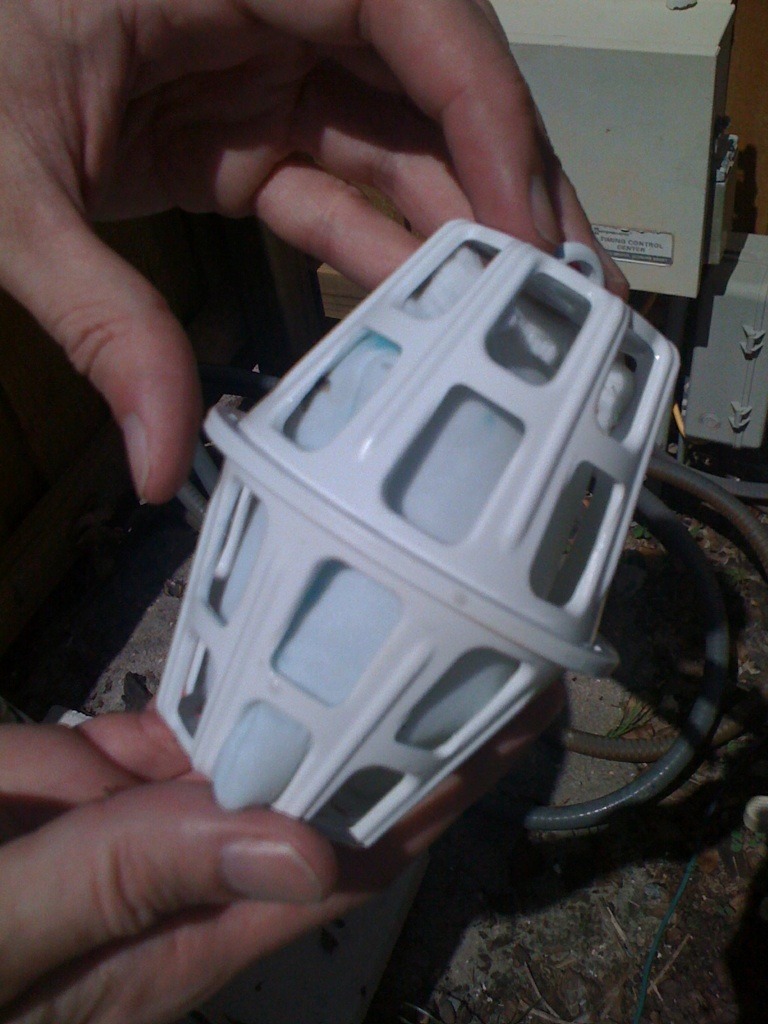 CuLator Ultra 4.0 - Metal Eliminator & Stain Preventer for Pools & Spas